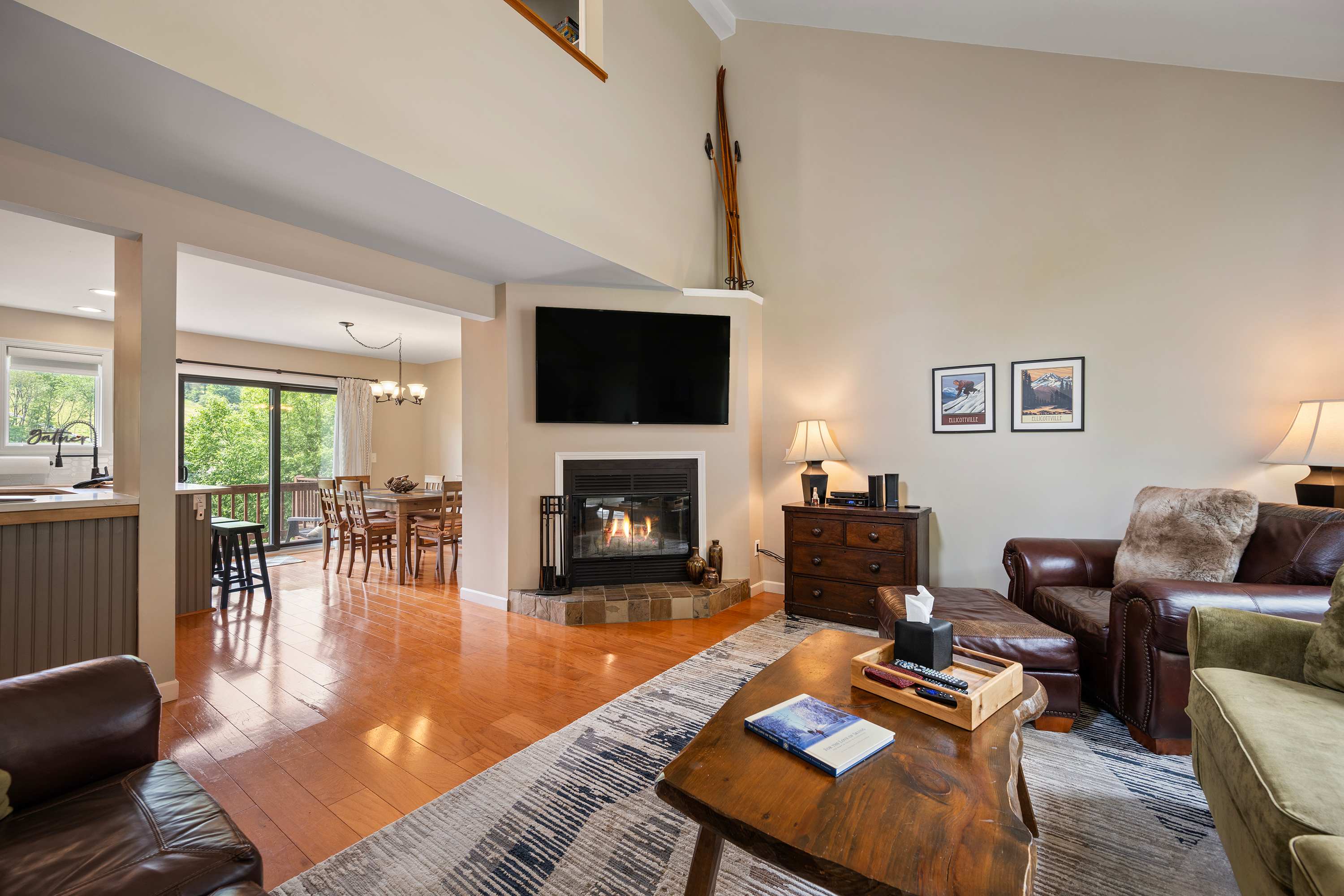 3 Bedroom Townhouse Across From Holimont - Ellicottville, NY