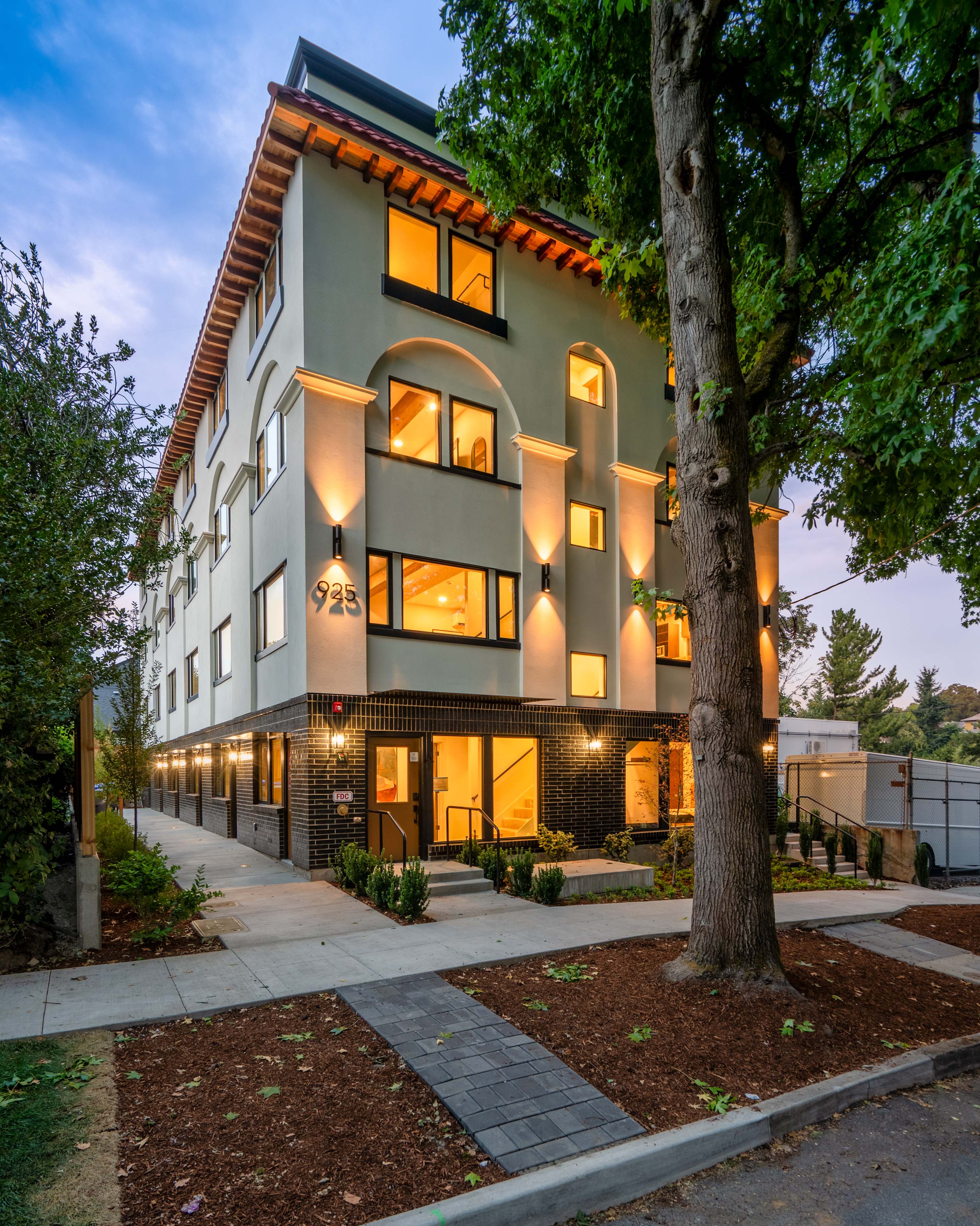 Stylish Living Area And Modern Kitchen - Charming Spanish-style Retreat - Portland, OR