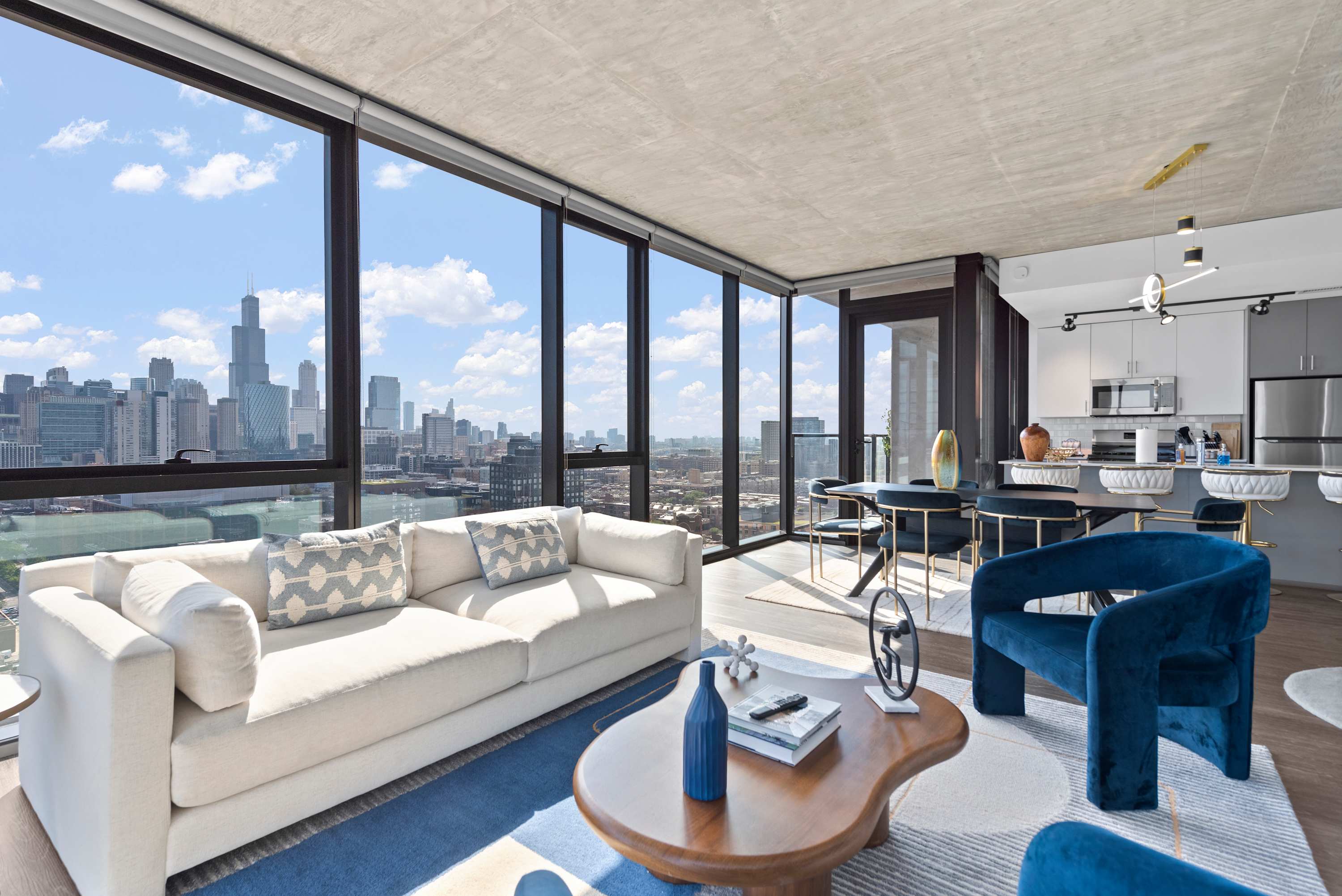 Exclusive Group Getaway In Vibrant West Loop - Chicago