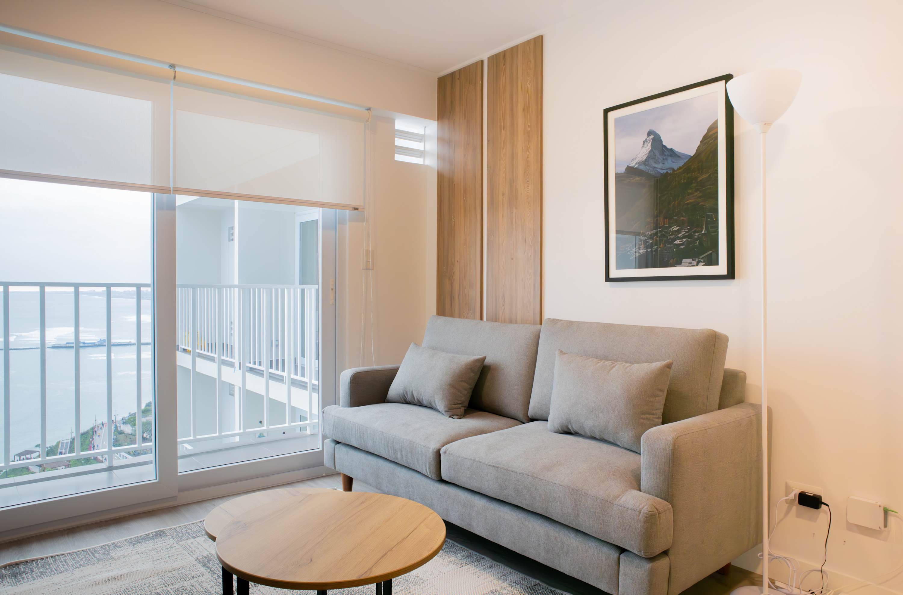 W* | Oceanview 1br Apartment W/ Balcony In Barranco - Peru