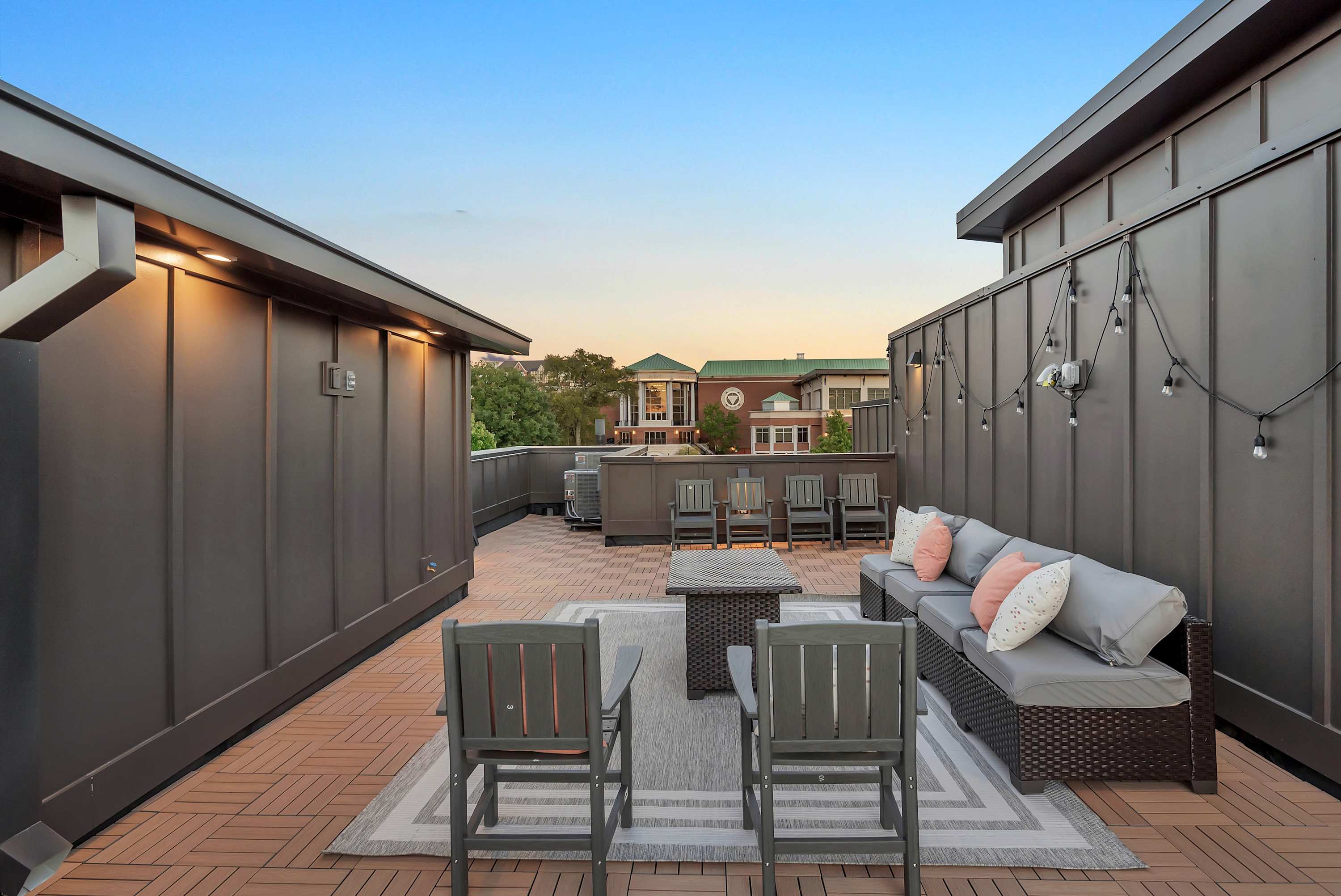 Hillsboro / 12 South Luxe Home - Rooftop - 2mi Dt - Nashville