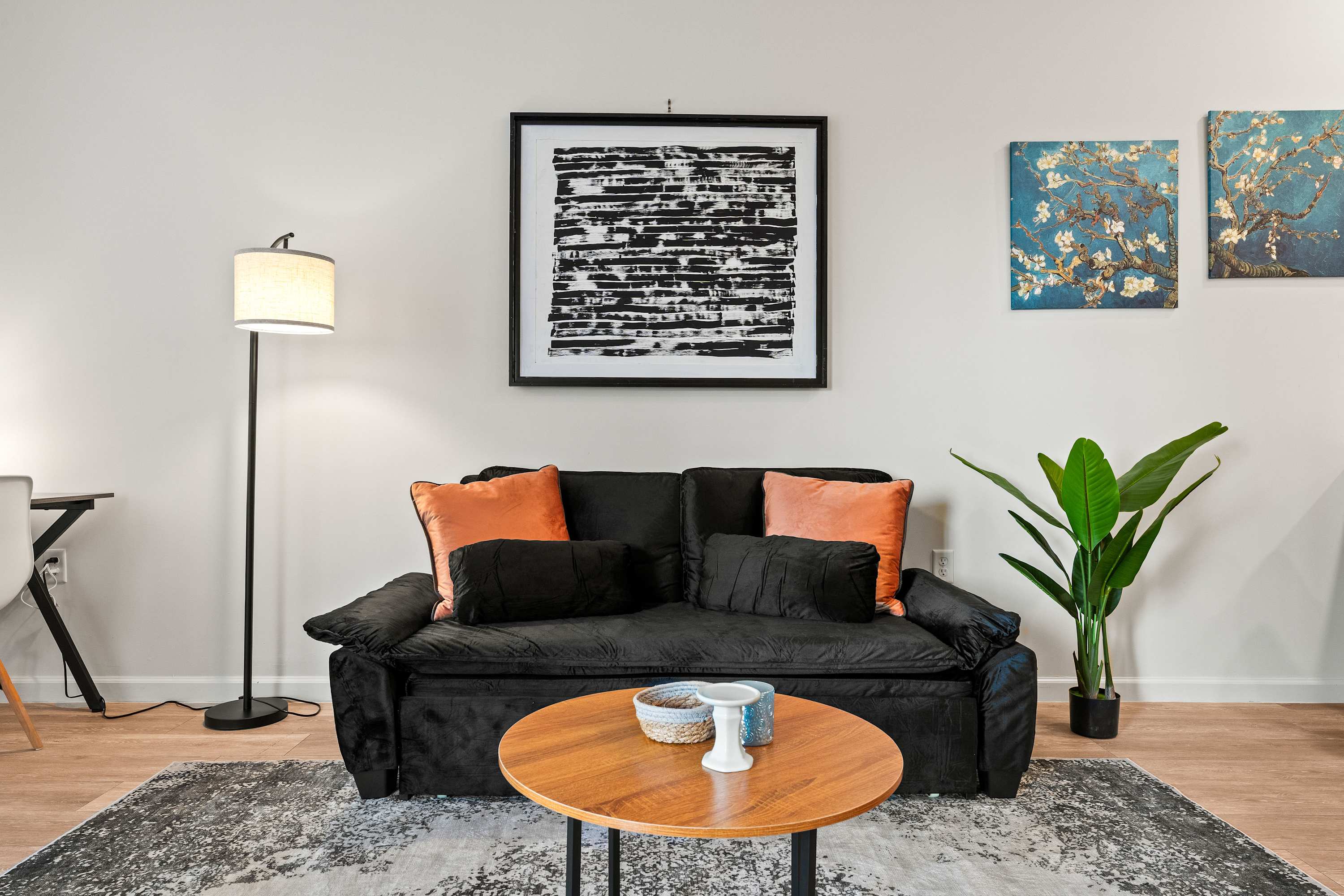 Stylish King Bed Suite | Pool • Gym • Near Epic U - Orlando