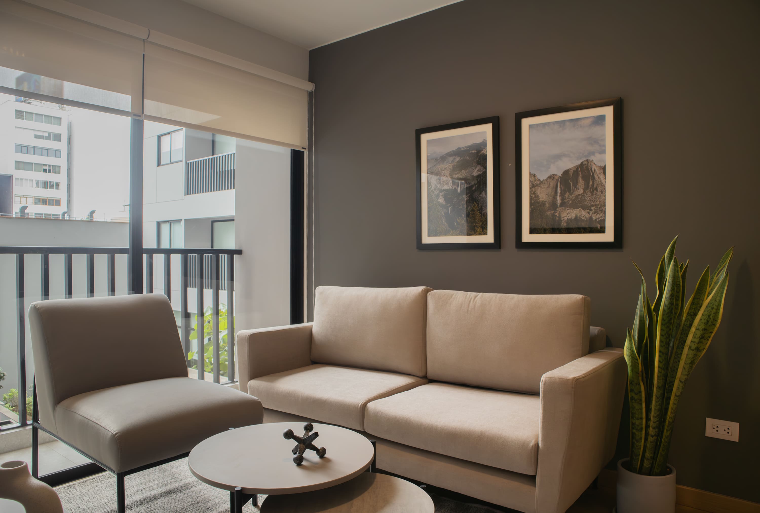 W* | Prime 2br W/ Balcony In Miraflores - ペルー