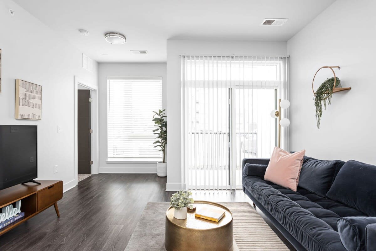 Cozysuites Modern 1br/1ba, Nora Indianapolis - Indianapolis, IN