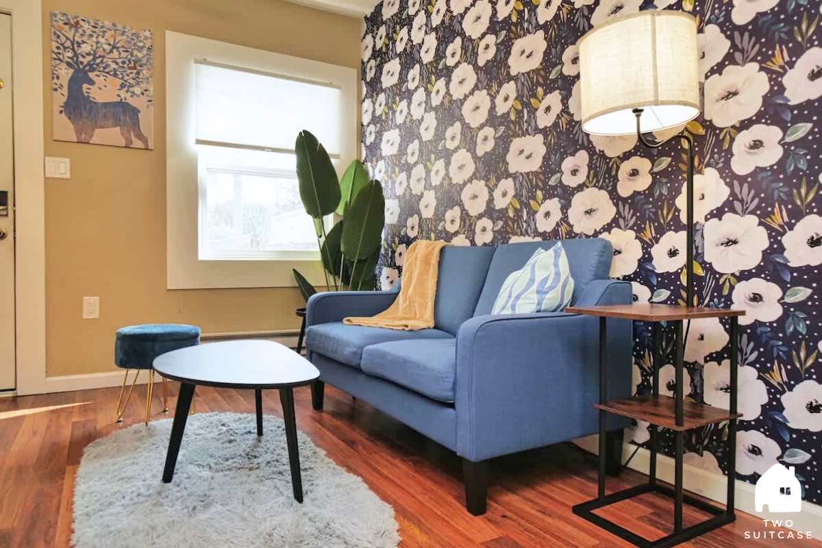 Stylish Kitchen And Serene Shared Garden - Charming Urban Oasis - Berkeley, CA