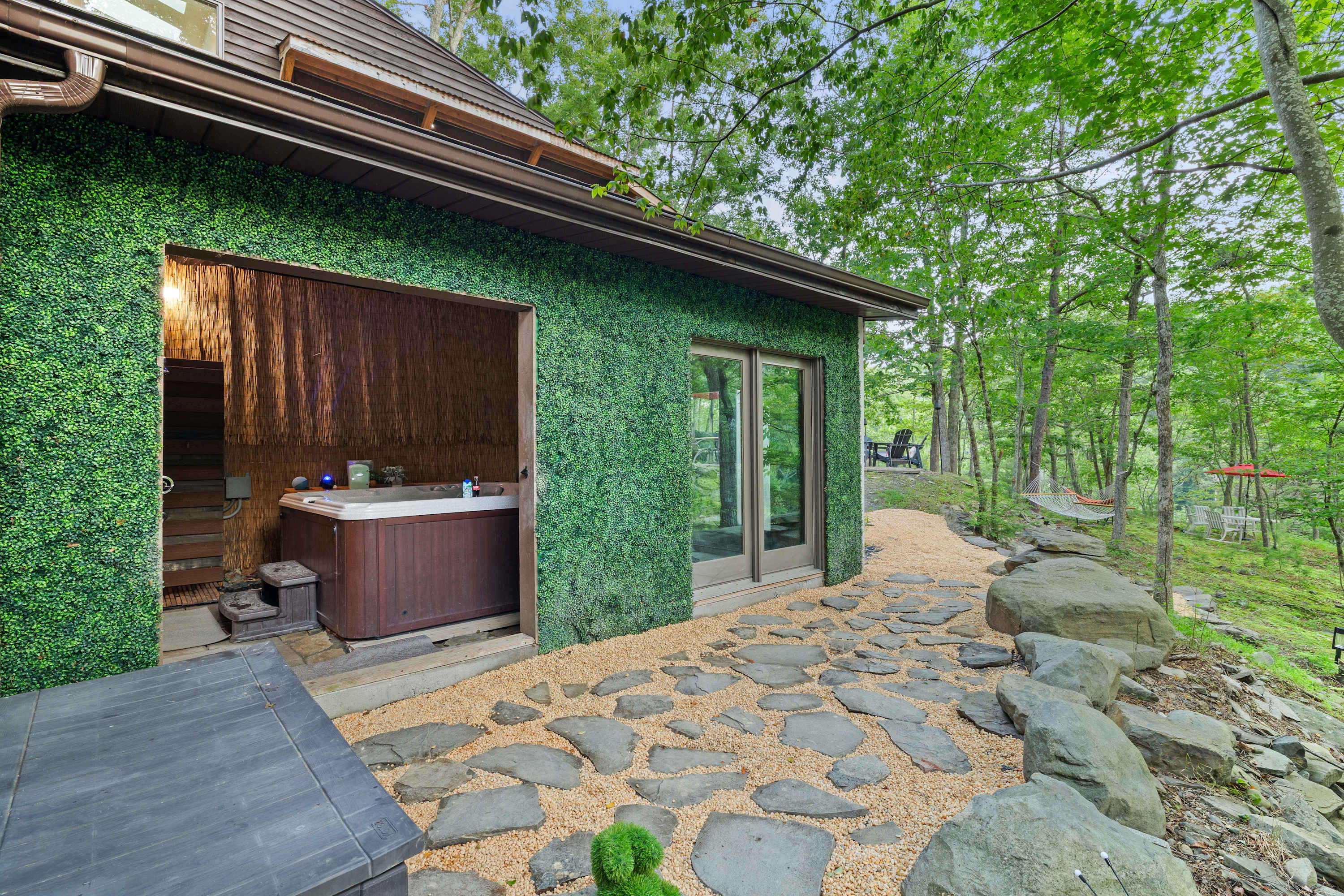 Waterfall Wonder (Poconos) | Pocono Vacation Rental
