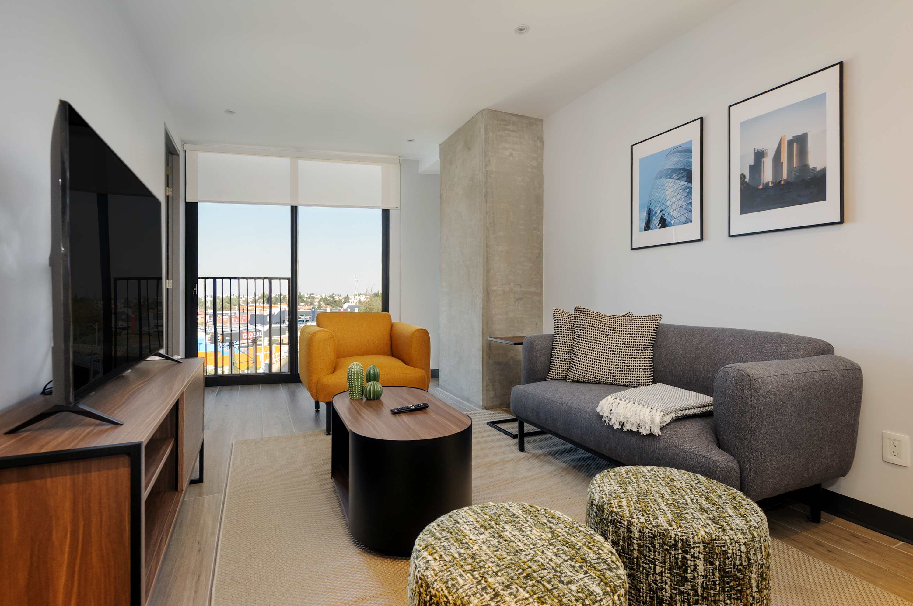 W* | Deluxe 3br W/ Balcony In Interlomas - México