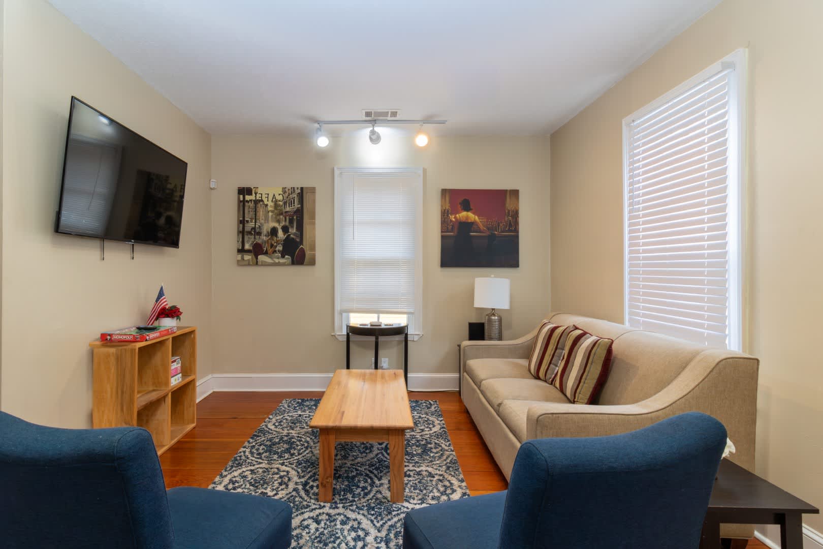 Historic Broadway Bungalow: Walk To Riverwalk, - Columbus, GA