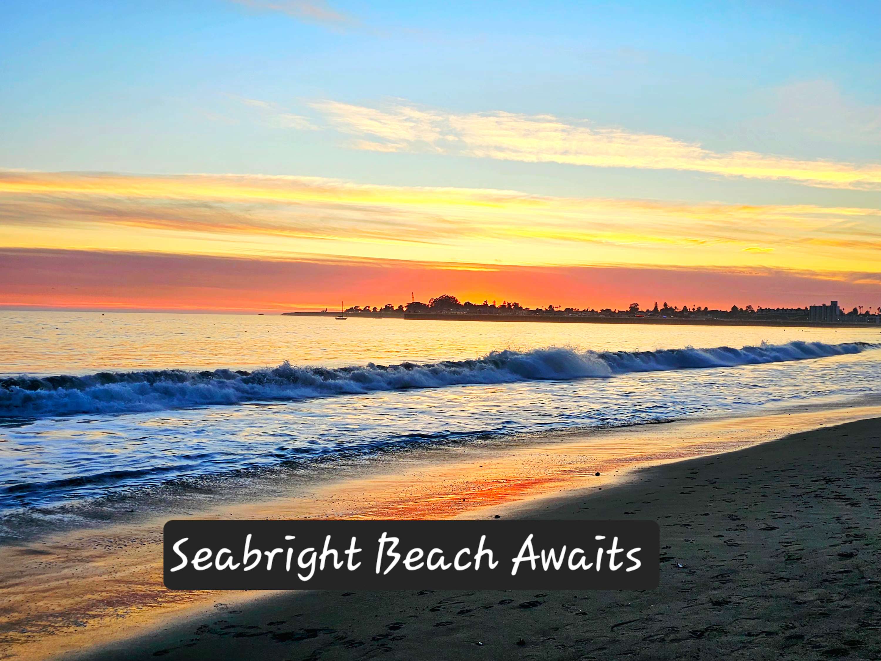 Cheerful Coastal Getaway With Vibrant Charm - Inviting Oasis - Santa Cruz, CA
