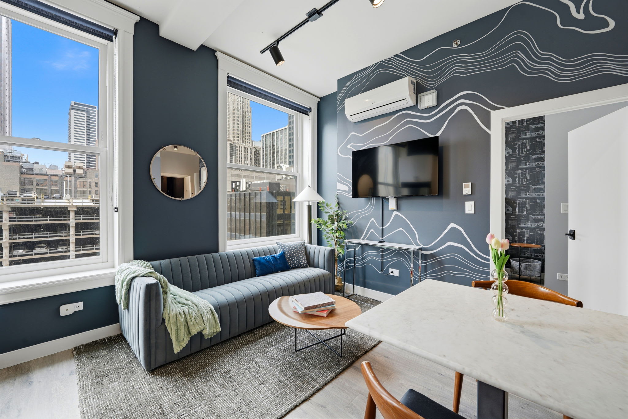 Plymouth Collection: 2bd With Lobby, Gym, Rooftop - Chicago, IL