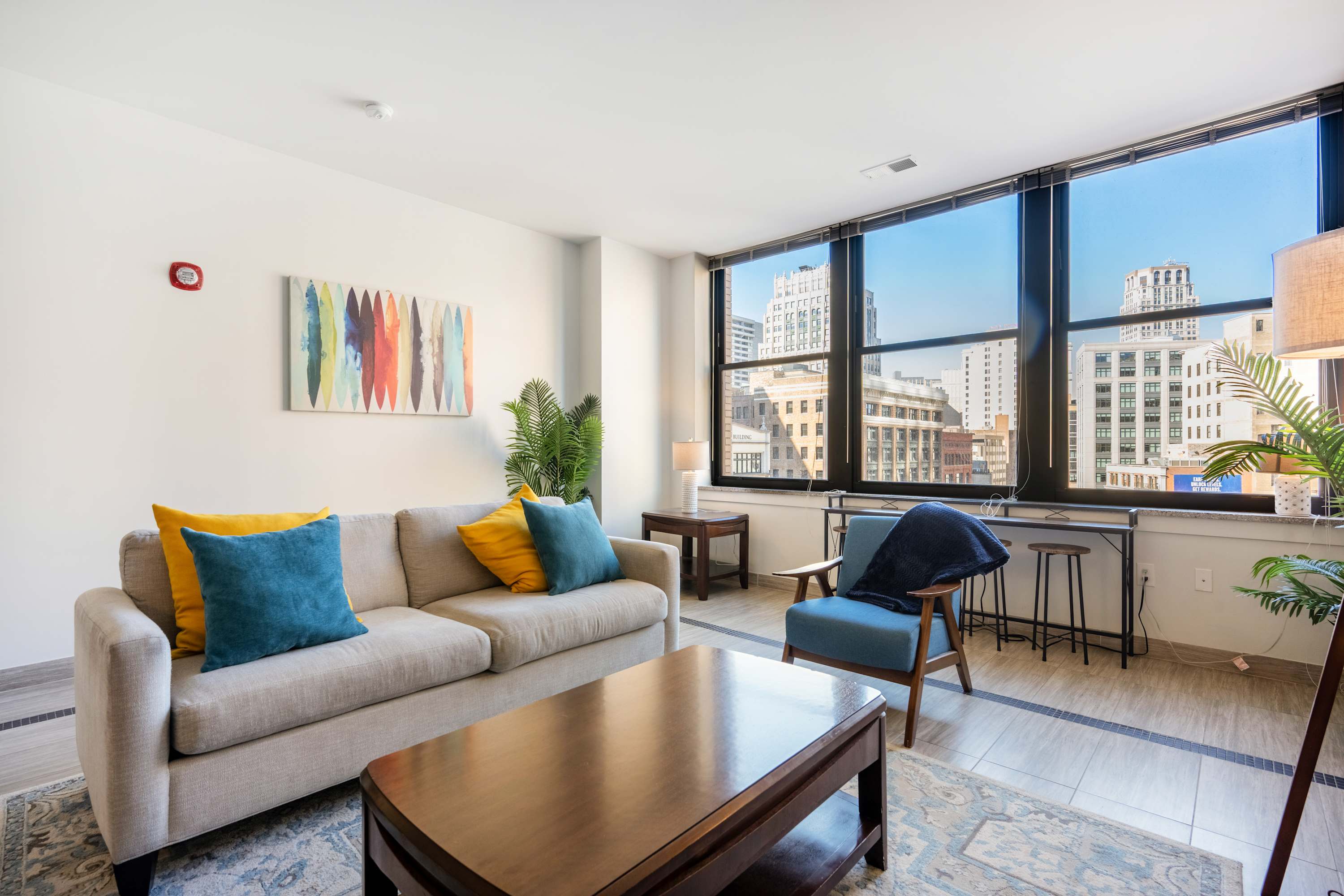 2br Downtown Luxury Getaway - Detroit, MI