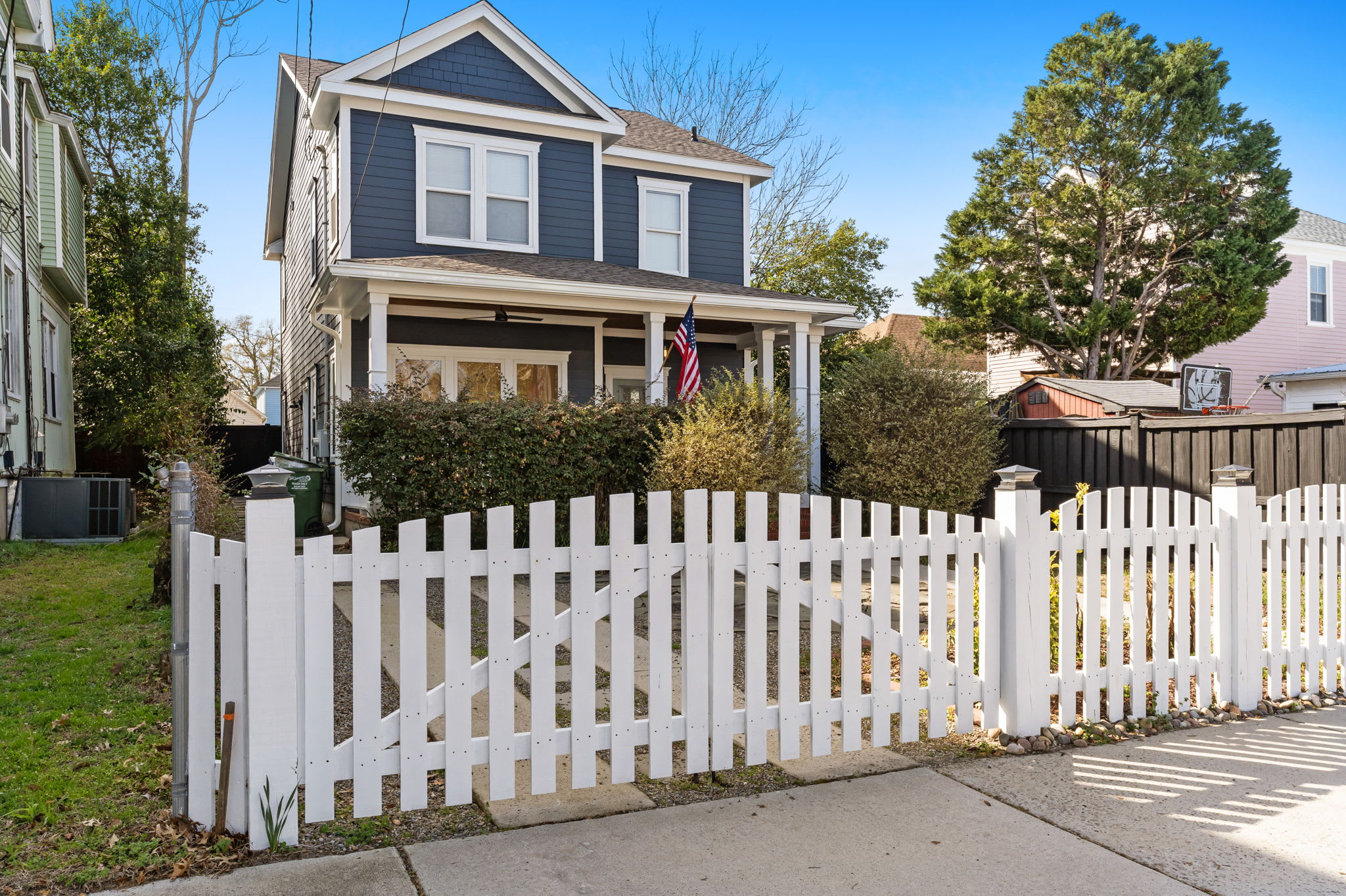Downtown Wilmington, Walk To Riverwalk & Live Oak Villa - Wilmington, NC