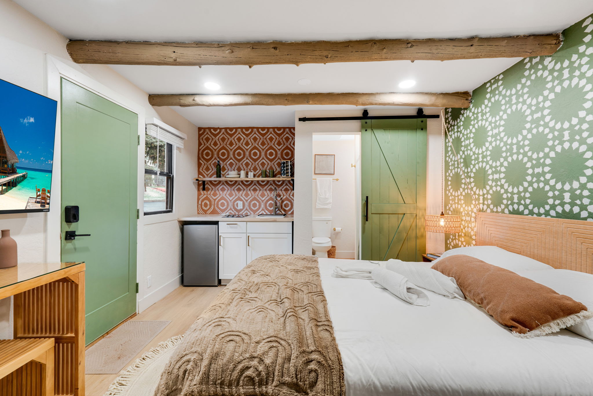 Bright Studio In Manitou Springs, Walk Downtown - Manitou Springs, CO