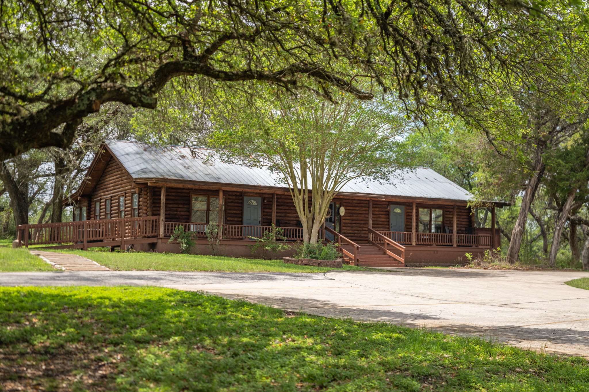 Rustic Log House | Pool | Firepit | New Braunfels - Canyon Lake, TX