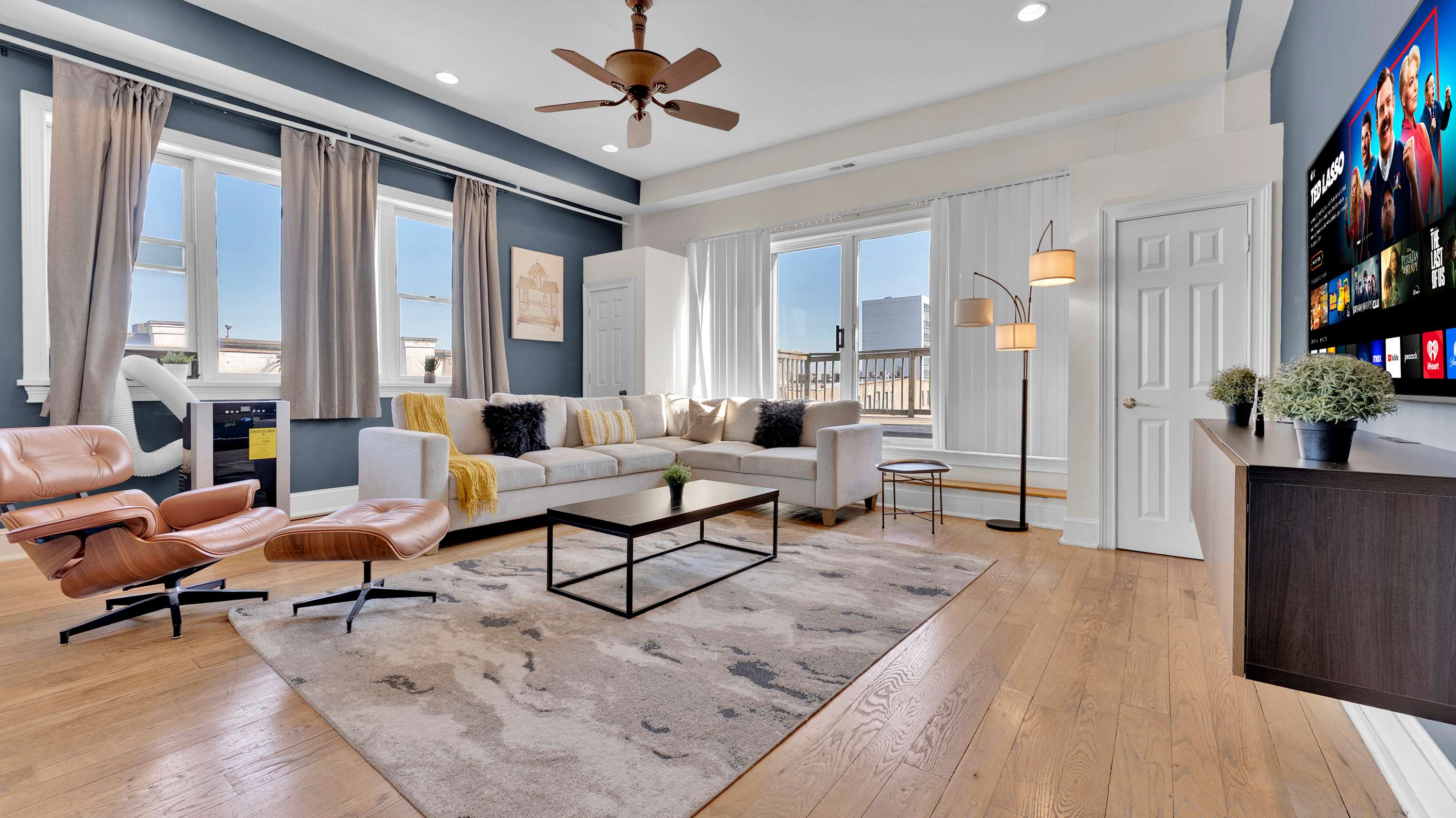 Charming 2bd By Independence Hall | Sleeps 6 - Philadelphia