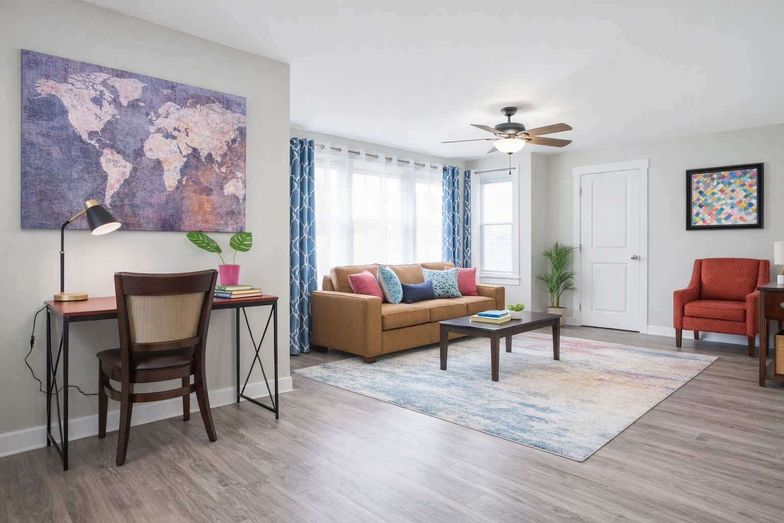 *The Belltower Haven*large*family Friendly*wi-fi - Joliet, IL