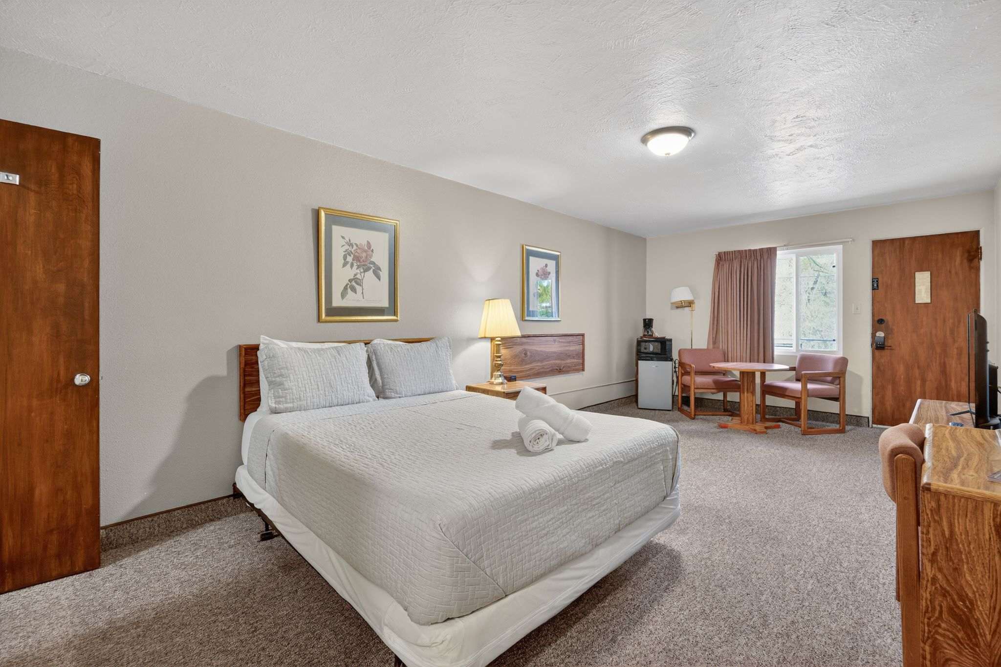 Eagle Motel Suite 109 - Manitou Springs, CO