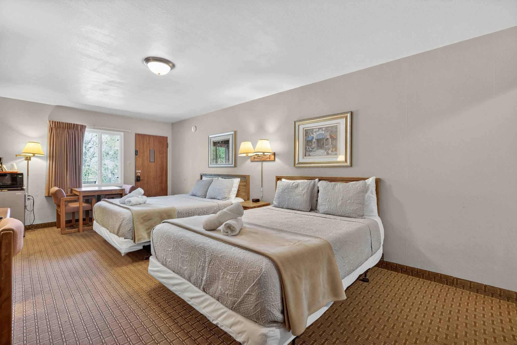 Eagle Motel - Suite 116 - Manitou Springs, CO