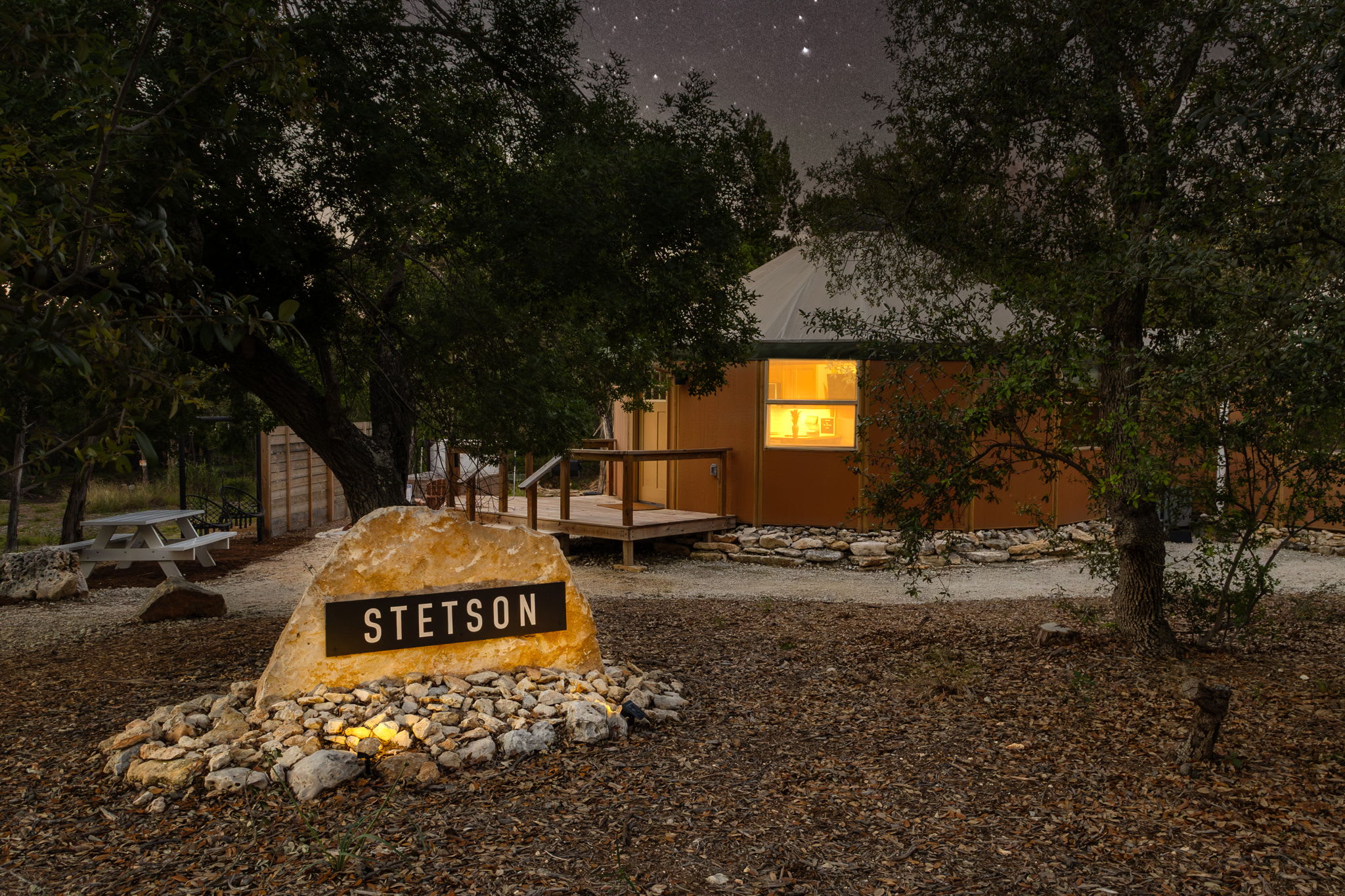 Hot Tub And Soaking Tub - Luxurious Yurt-cabin Escape - Canyon Lake, TX