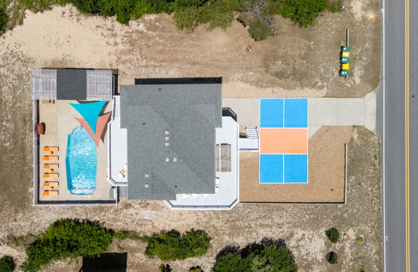 Salty Soul | Pool, Hot Tub, Pickleball, Whalehead - Corolla, NC