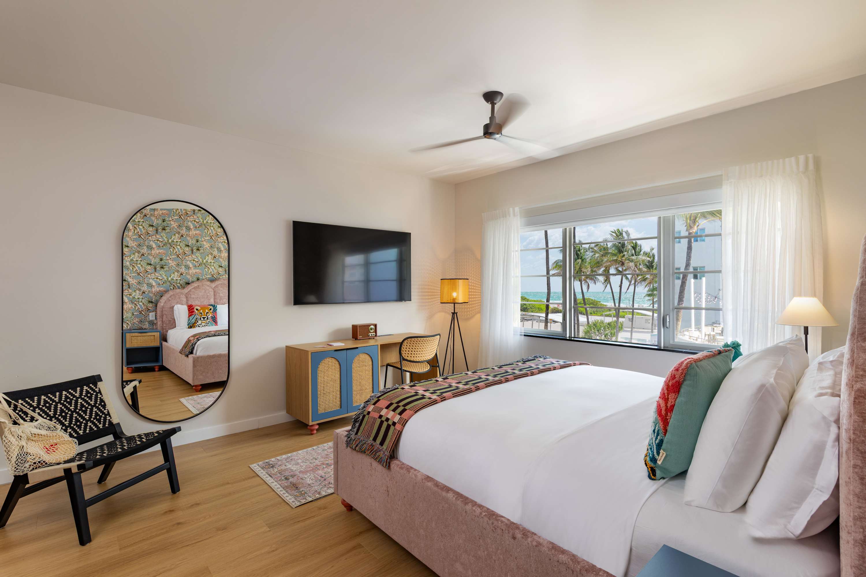 Casa Canita | Ocean King Room - Bahamas