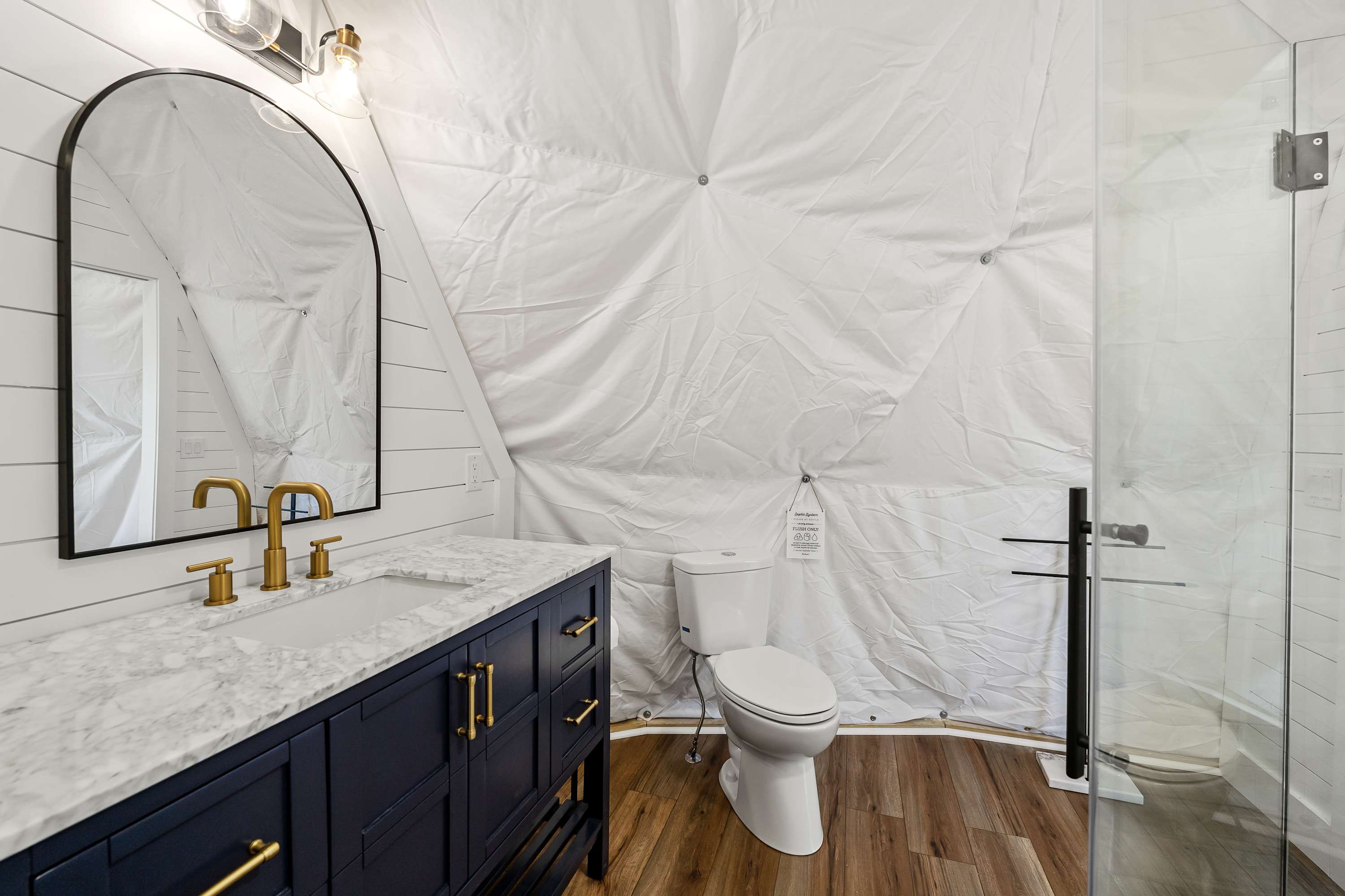 Luxury Burgess Falls Dome at Center Hill Lake - Tennessee Glamping