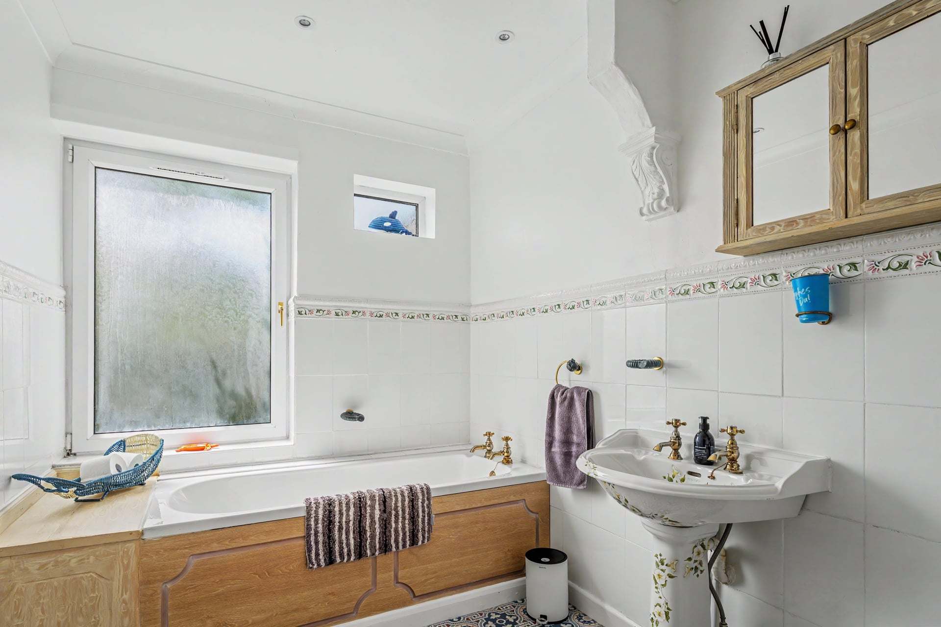 Stonecliffe Sea View Escape - Pure Sage Holidays