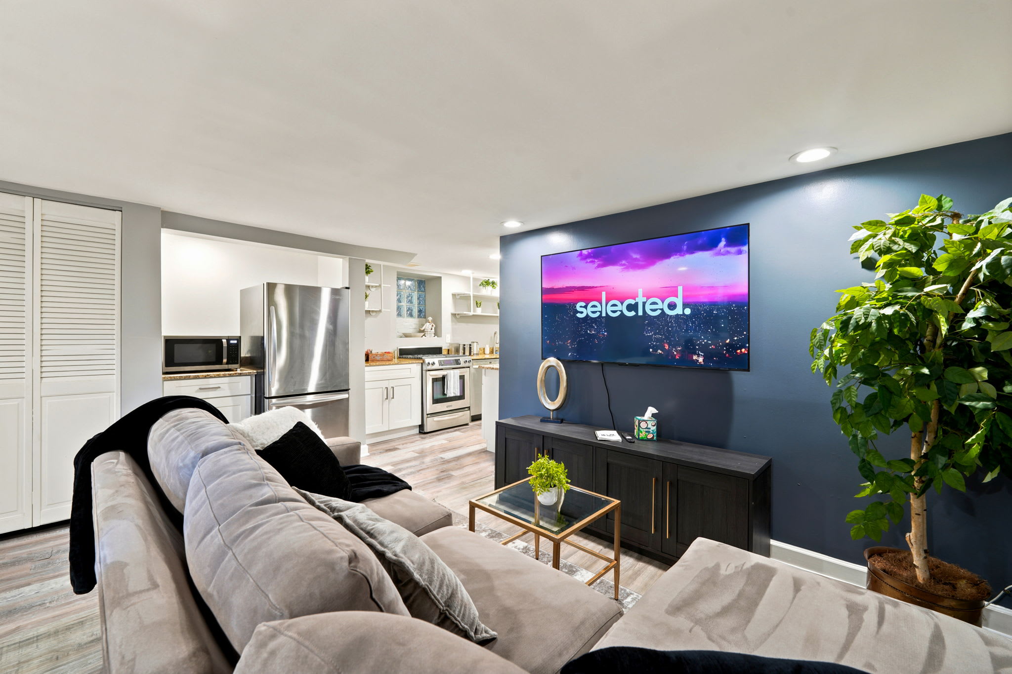 River West Retreat 2 Bedroom Garden Unit - Chicago