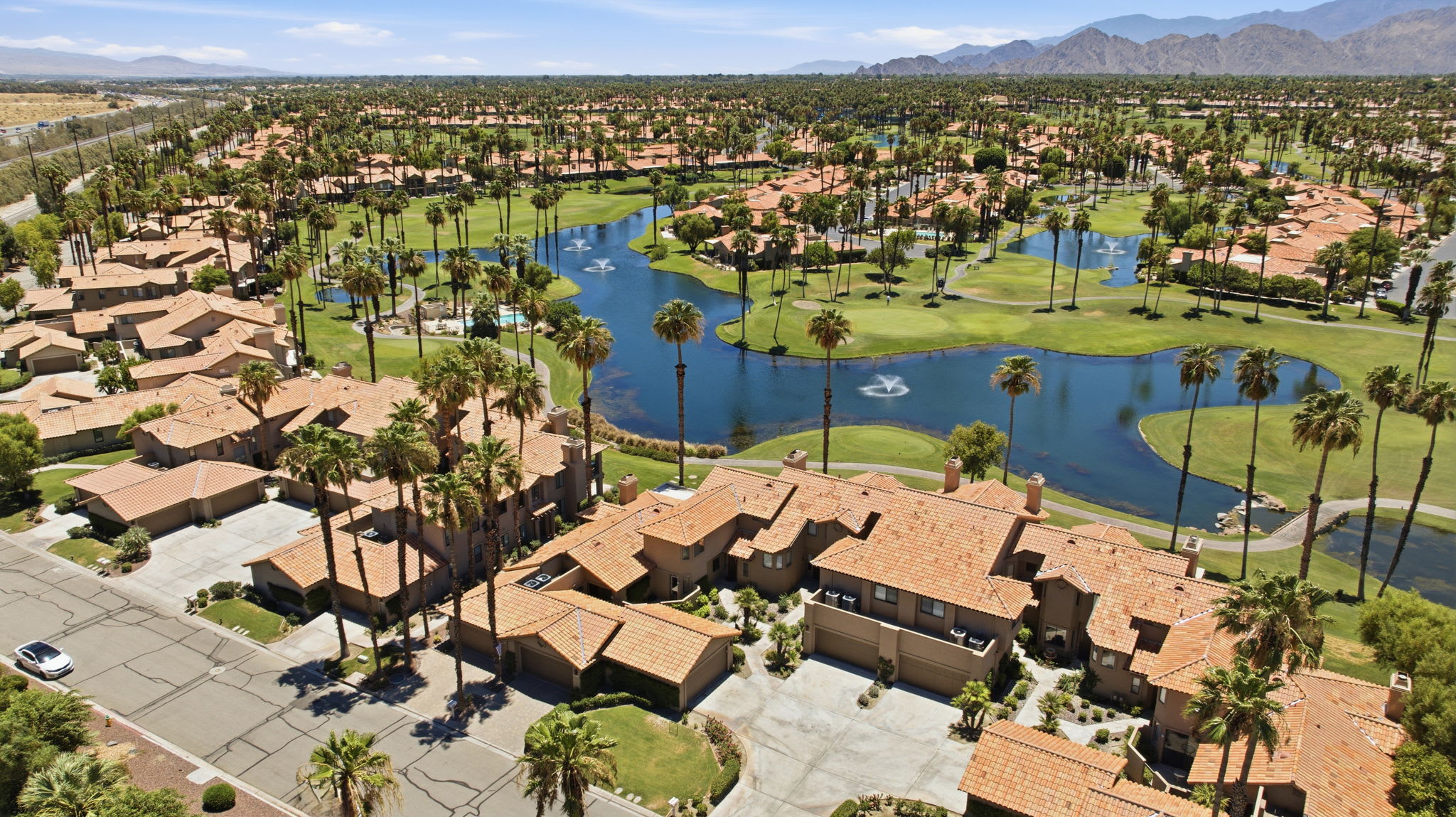 Palm Valley Oasis With Golf Course & Lake Views - Palm Desert, CA