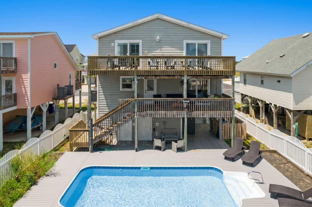 Bees Knees By Brunswick Vacation Rentals With Pool - Ocean Isle Beach, NC