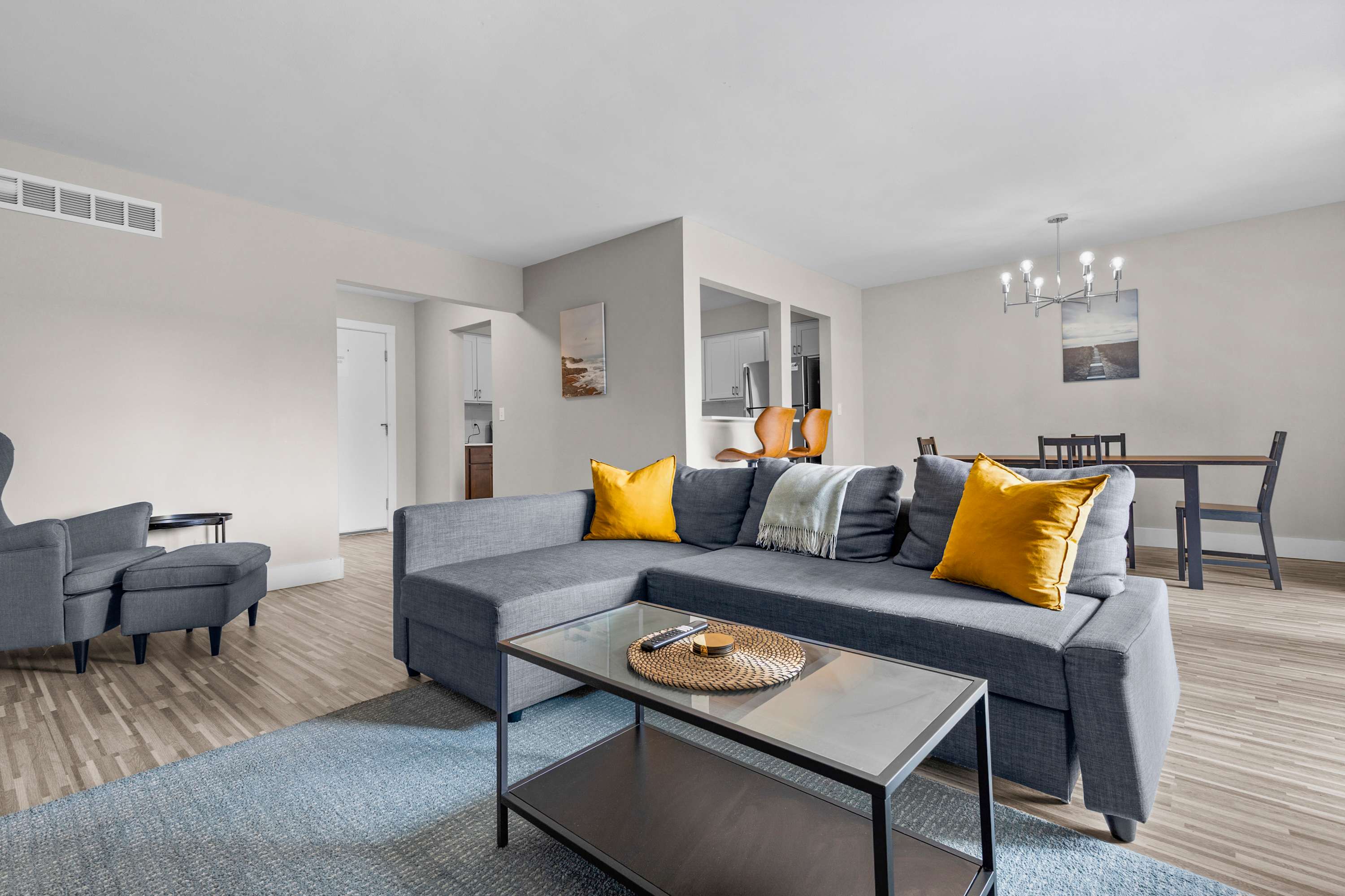 Getaway In The Heart Of The City! - Rochester Hills, MI