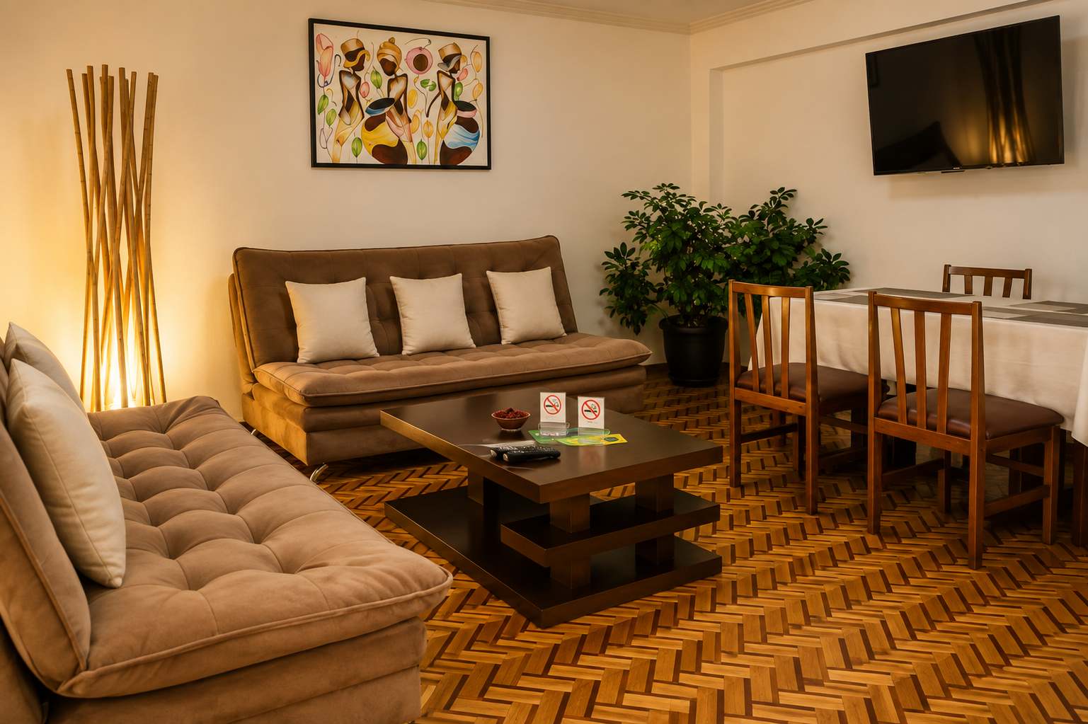 Secret Garden, 3br Calacoto | Sleeps 9 - Bolivia