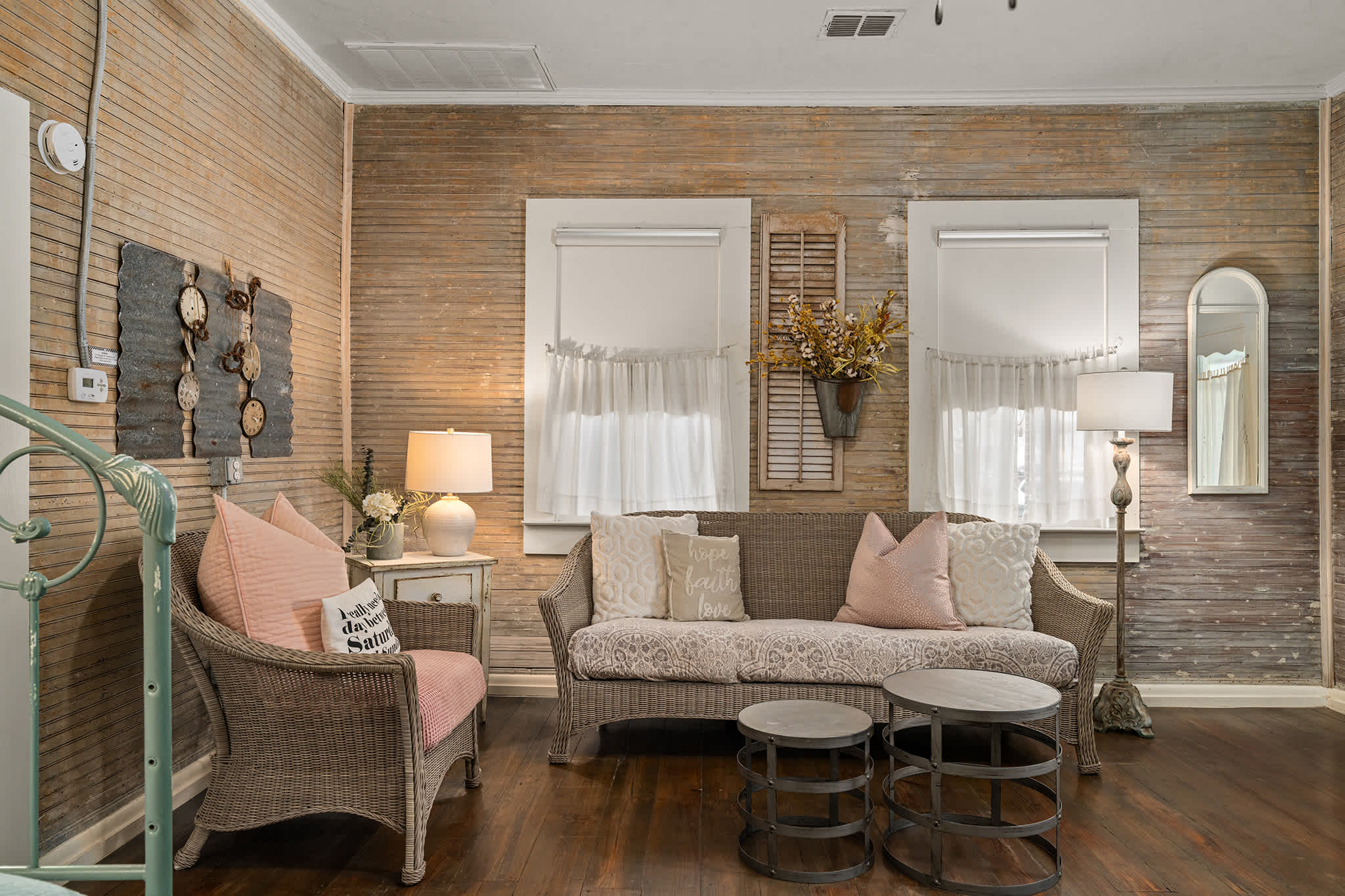 Telegraph Station #2, Downtown, Pet Friendly! - New Braunfels, TX