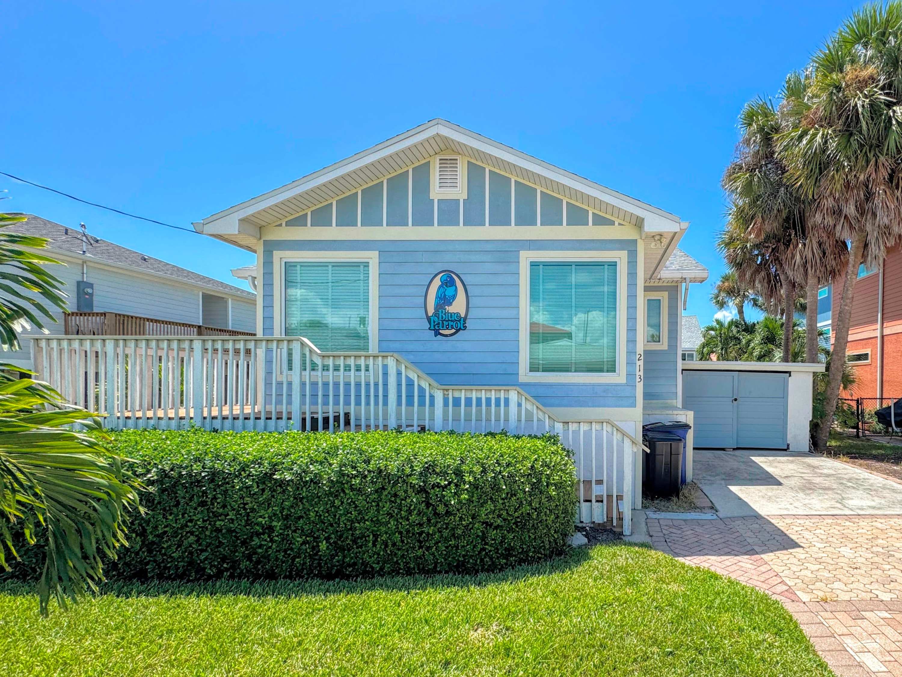 213 Ohio Cozy Cottage Just Short Walk To Beach - Fort Myers Beach, FL