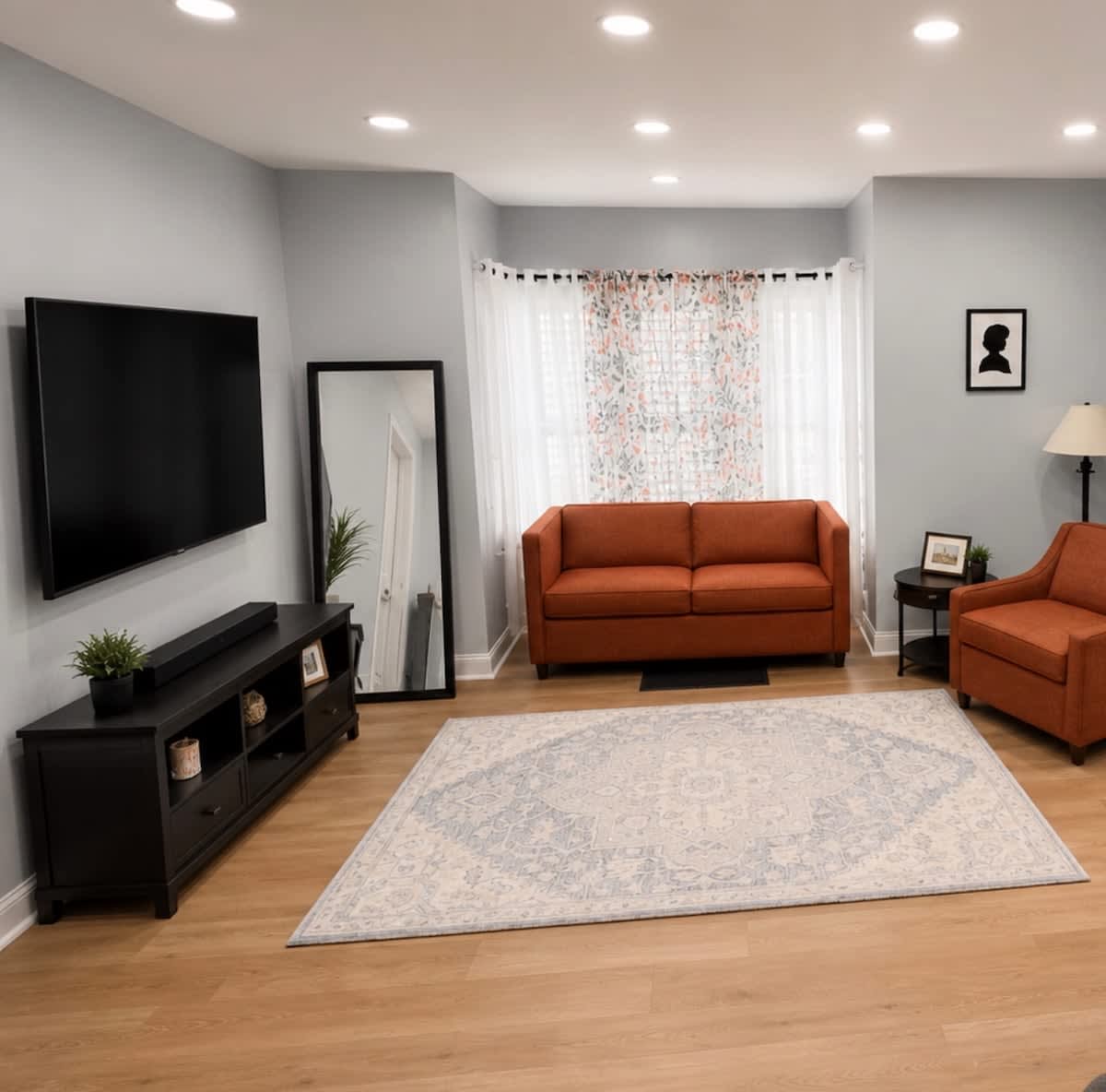 Whole 621 Home - 6 Sleep Areas - Sleeps 16 - Walk To Falls - Niagara Falls