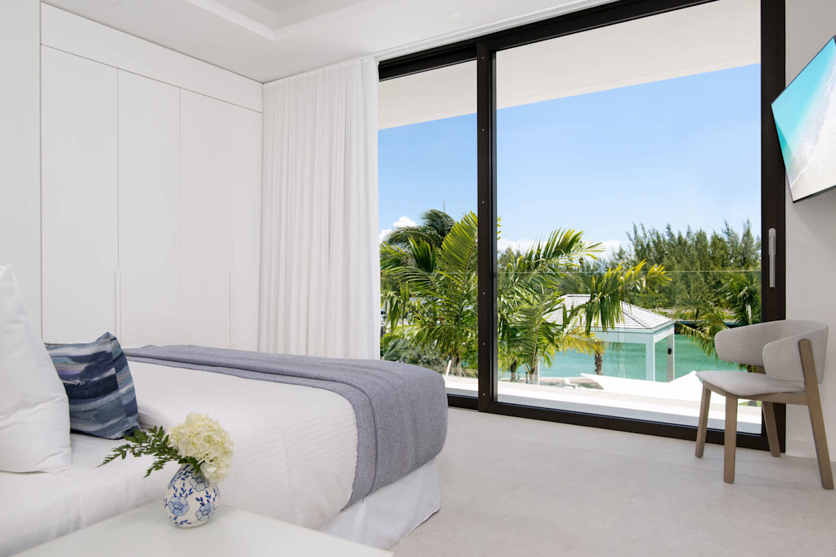 Villa Solarah Turks & Caicos – 5-Bedroom Canalfront Luxury with Pool ...